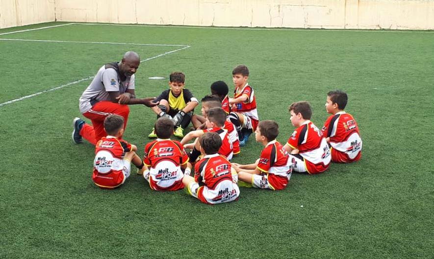 Mult Sport - Escola de Futebol e Locação de Campos