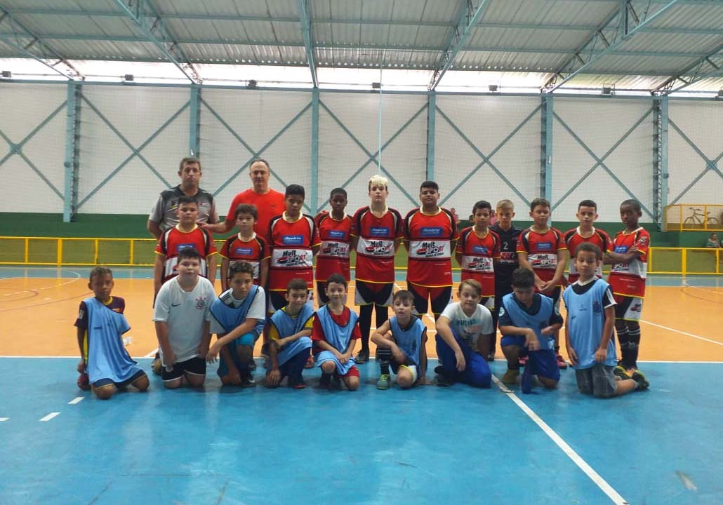 Mult Sport - Escola de Futebol e Locação de Campos