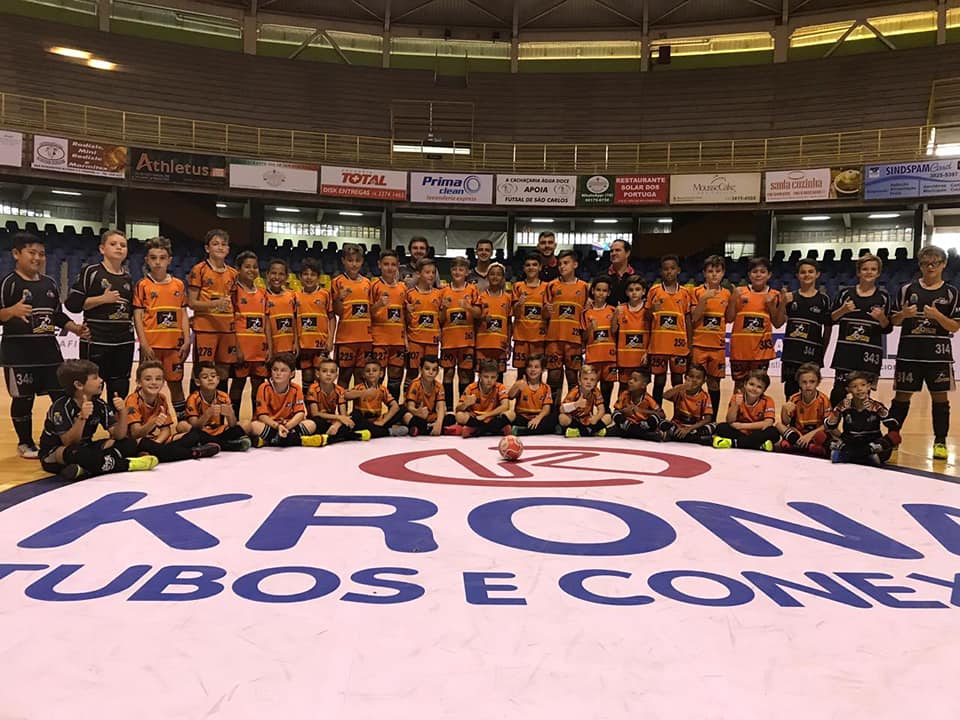 Mult Sport - Escola de Futebol e Locação de Campos